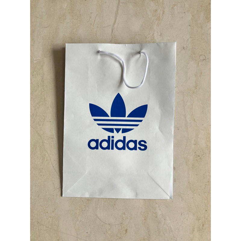 Jual paperbag adidas original size 35cm x 25cm x 11cm | Shopee Indonesia