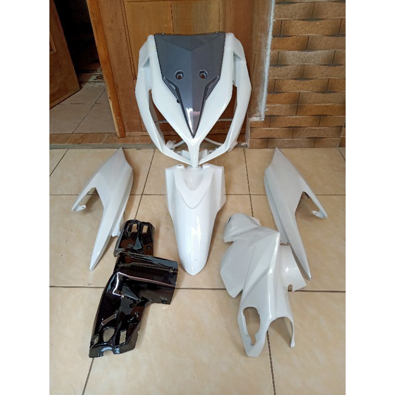 Jual Body halus Vario techno 110 lama karbu putih | Shopee Indonesia
