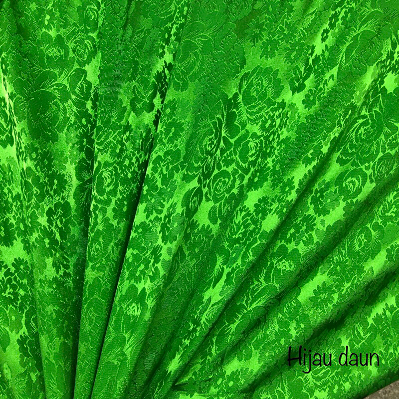 Jual Kain Jaguard Jaquard Jacqard Jacquard Silk Silky Semi Sutra ...