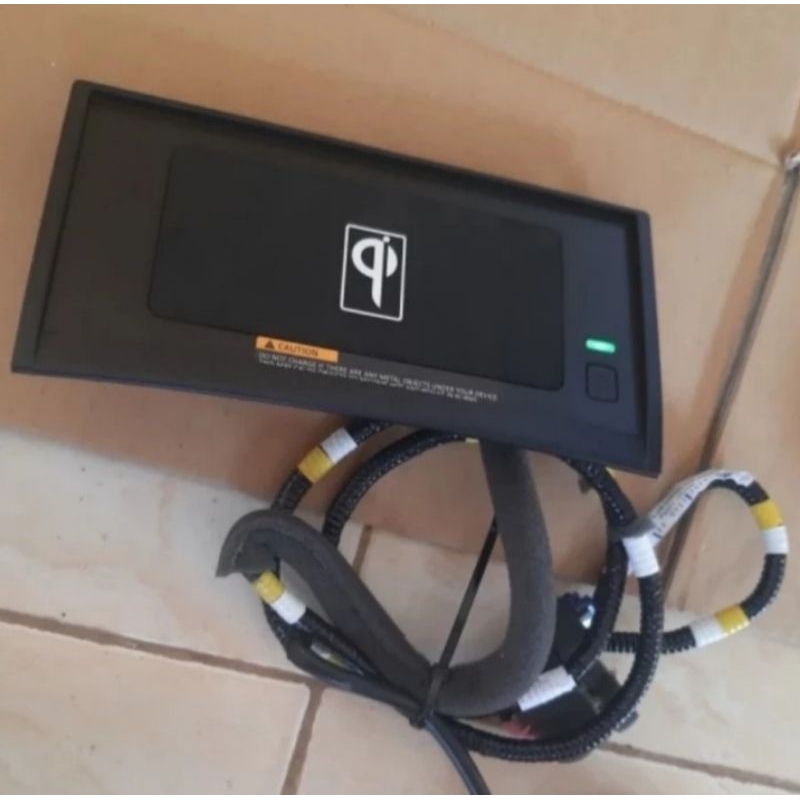 Jual Cas Hp Wireless Universal Mobil Toyota | Shopee Indonesia