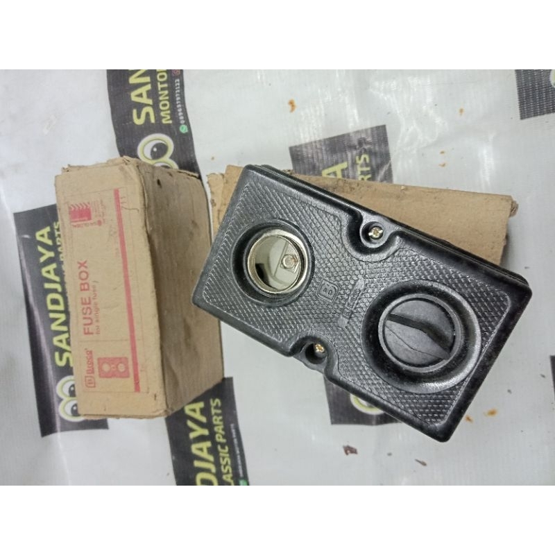 Jual Fuse Box Rumah Skring Sekering Listrik 25A 250V Asli BROCO ...