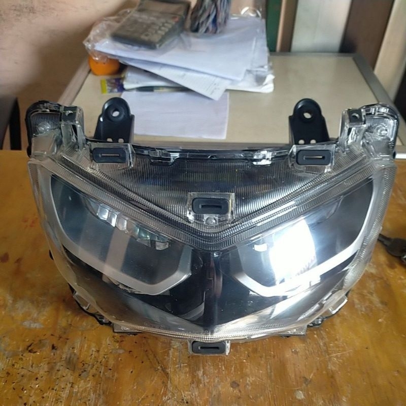 Jual lampu depan n max new 2020 B6H original reflektor new n max b6h ...
