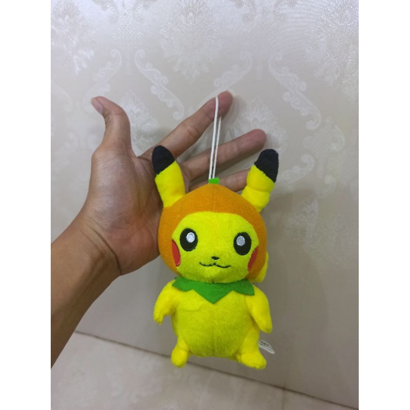 Jual boneka pikachu Halloween hat original banpresto | Shopee Indonesia