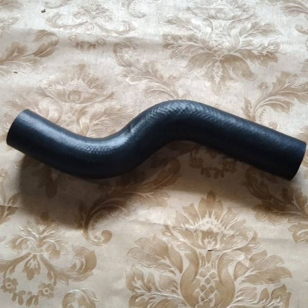 Jual SELANG RADIATOR/RADIATOR HOSE ISUZU TRAGA ATAS (UP) & BAWAH (LOW ...