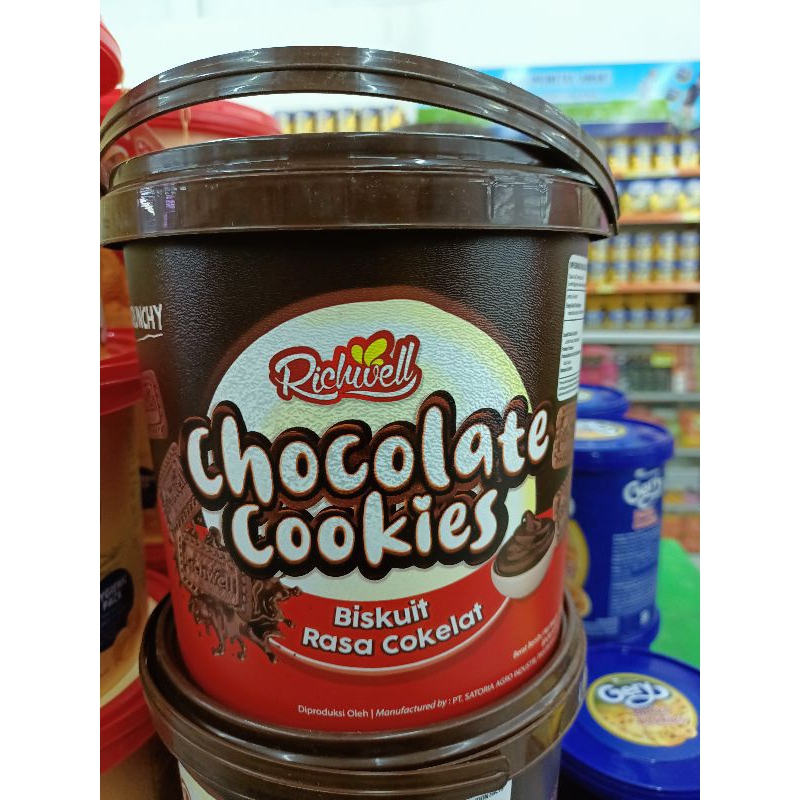 Jual Richwell chocolate cookies biskuit rasa cokelat crunchy 400g ...