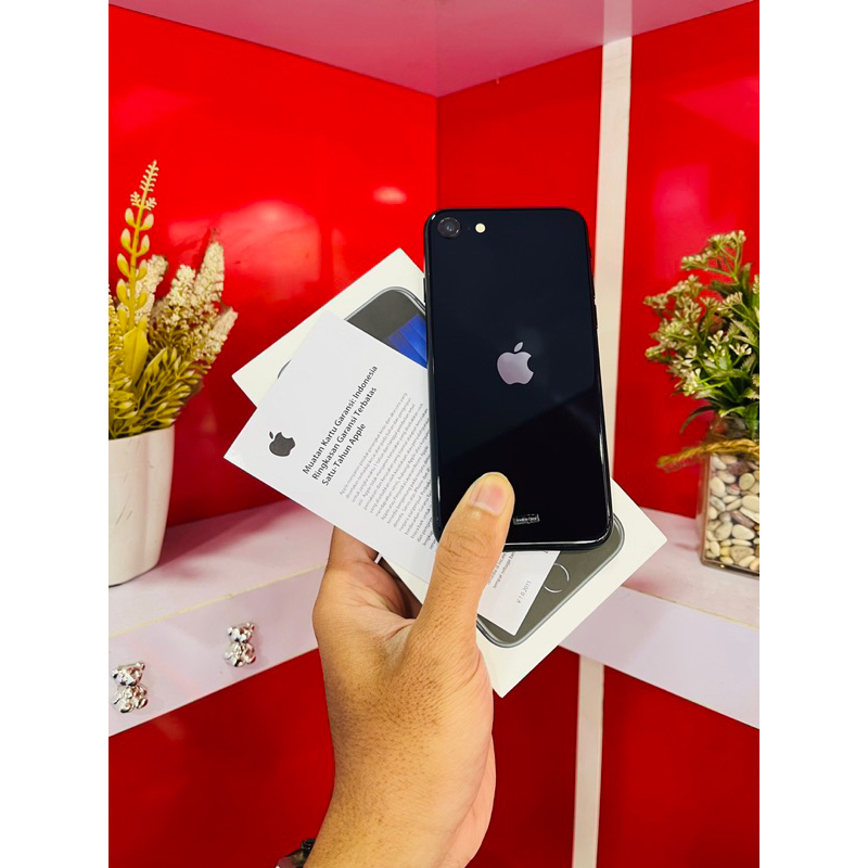 Jual Iphone SE 3 128 gb Second Fullset Original Garansi Resmi | Shopee ...