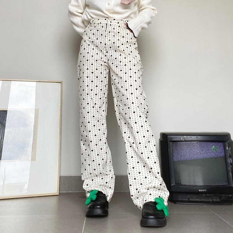 Jual heart pants | Shopee Indonesia