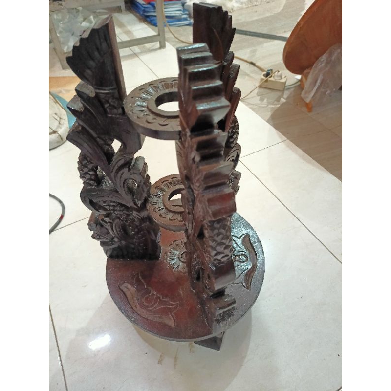 Jual stand bendera ukir isi 1 tiang / tatakan ukir jati / tempat ...