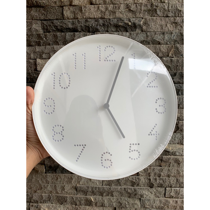 Jual IKEA TROMMMA Jam Dinding Warna Putih Ukuran 25 cm | Shopee Indonesia