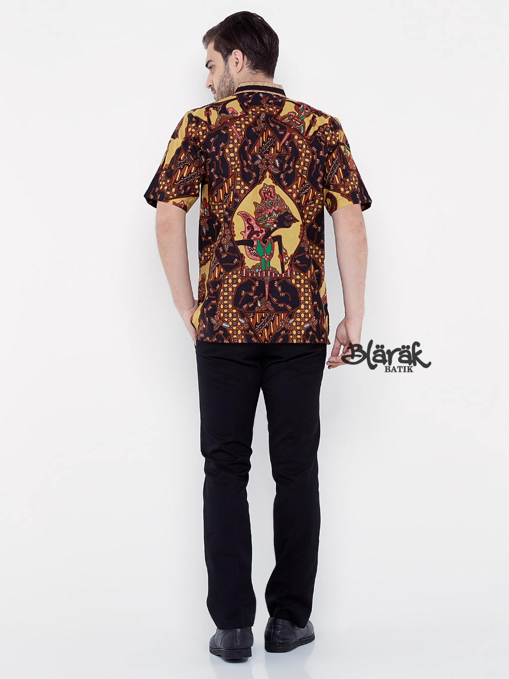 Jual BLARAK - Baju Batik Pria Wayang Cokelat | Shopee Indonesia
