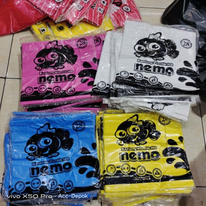 Jual HD KANTONG PLASTIK WARNA PINK PUTIH KUNING BIRU UKURAN 28 MEREK ...