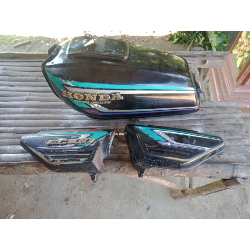 Jual tangki gl 100 original paint | Shopee Indonesia