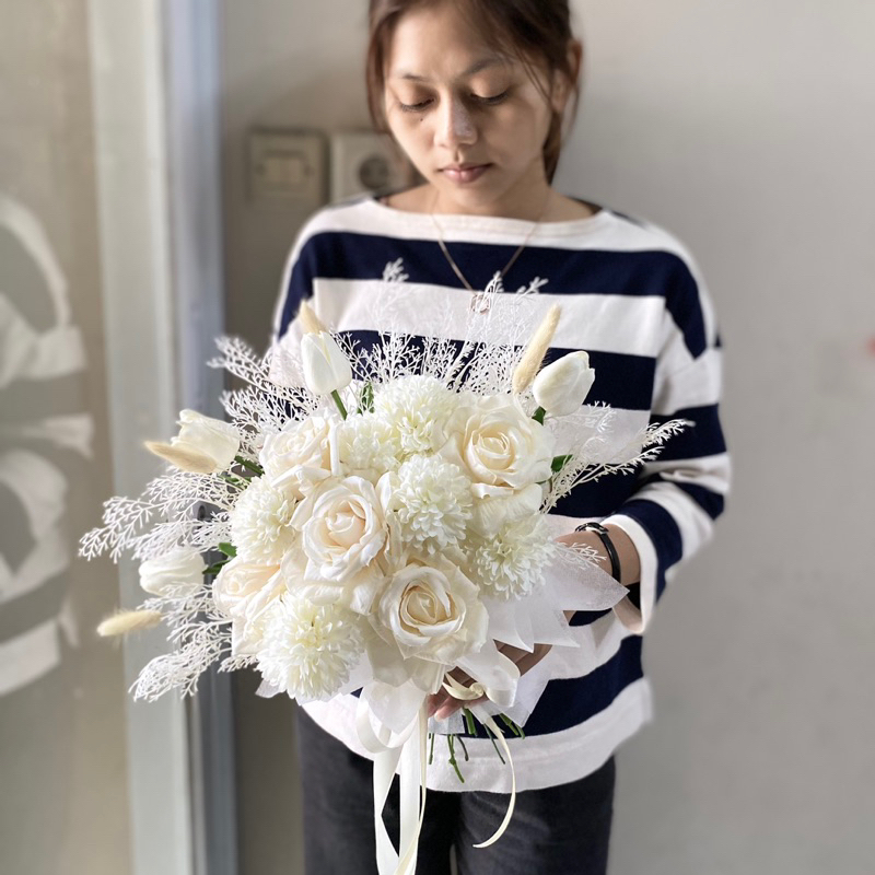 Jual hand buket pernikahan Kode LENILA | Shopee Indonesia