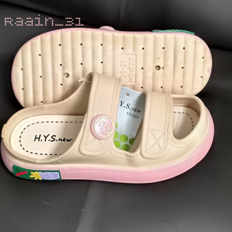 Jual Sandal anak perempuan import ban 2 Sandal H Y S Original premium ...