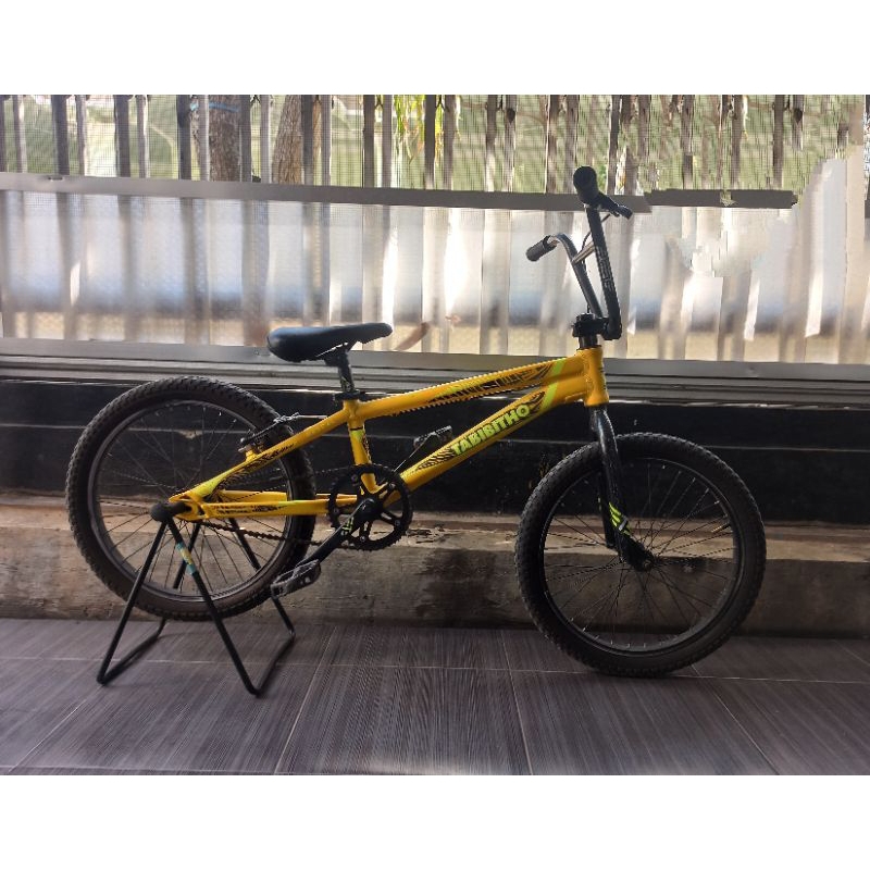Jual bmx thrill Tabibitho rascal kuning 20 inch | Shopee Indonesia