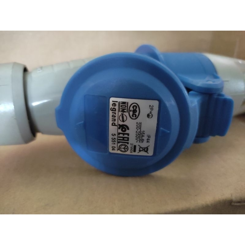 Jual legrand socket 1 phase 16A ip44 satu set | Shopee Indonesia