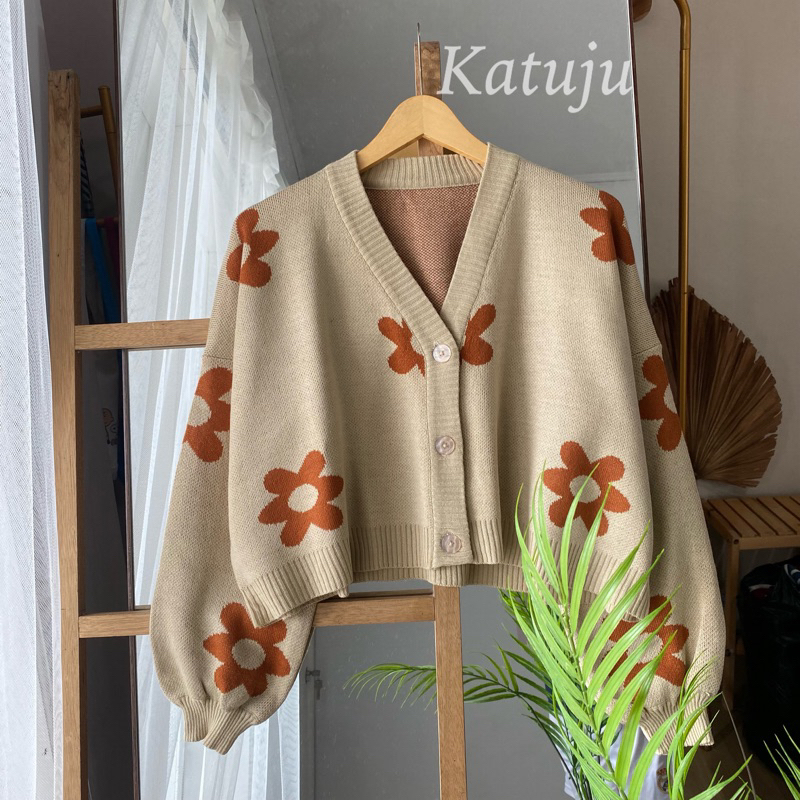 Jual CARDIGAN CROP RAJUT MOTIF BUNGA FLY | Shopee Indonesia