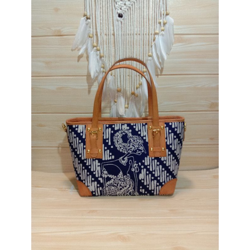 Jual TAS BATIK WAYANG KULIT AMBA // TAS TENUN KULIT JOGJA | Shopee ...