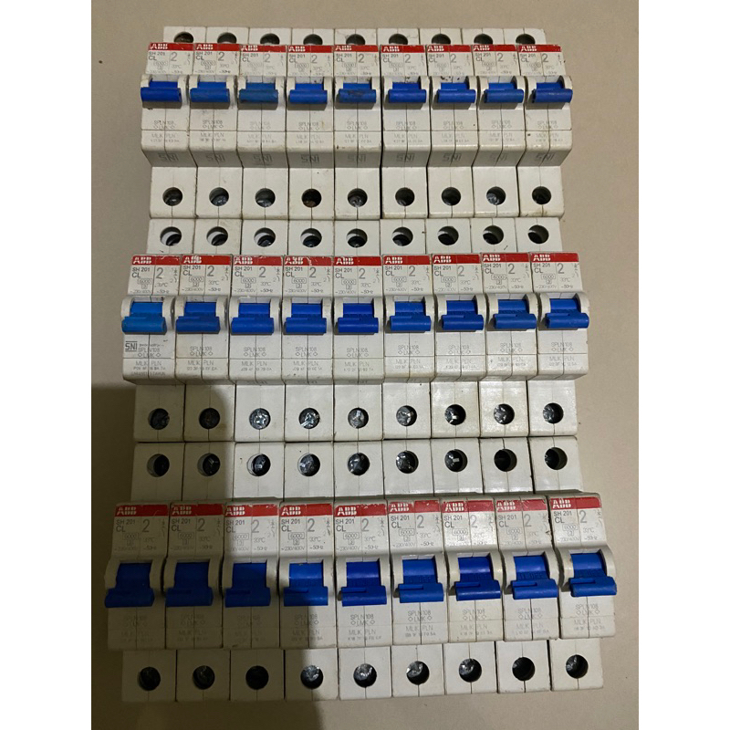 Jual Mcb pln ABB SH201 amper mulai 2a , 4a , 6a , 10A , 16A , 20A , 25A ...