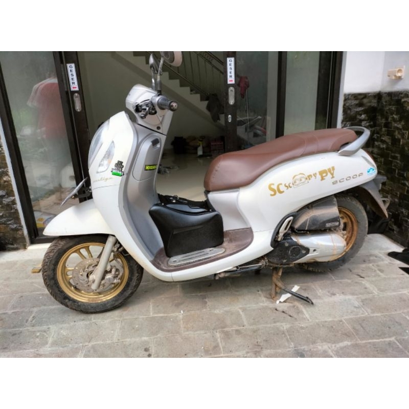 Jual Box Scoopy New 2021 Box depan Tengah Honda Scoopy New | Shopee ...