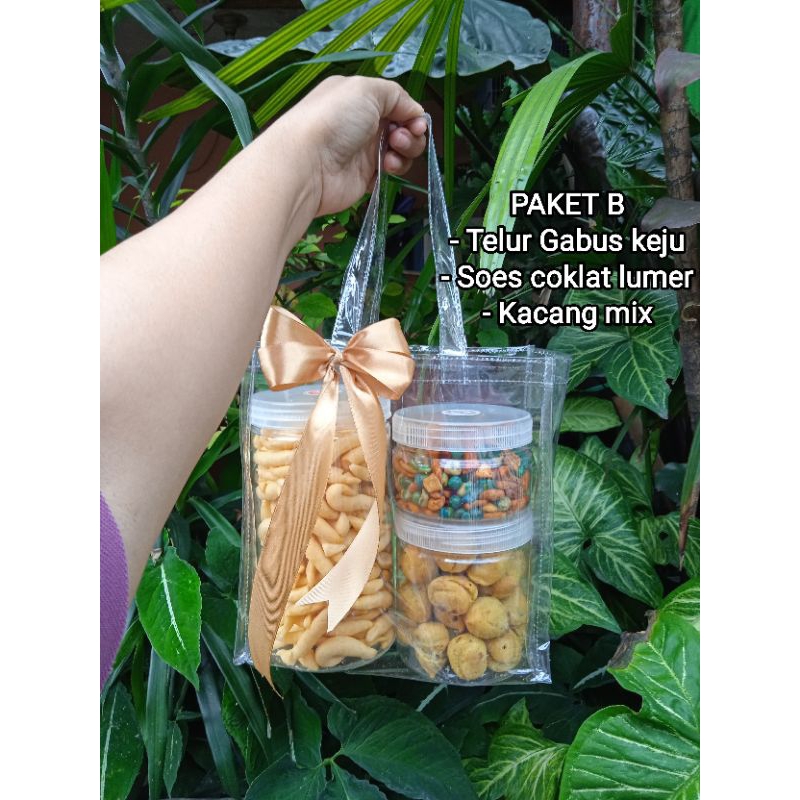Jual paket Hampers snack parsel cemilan lebaran natal goodie bag ...