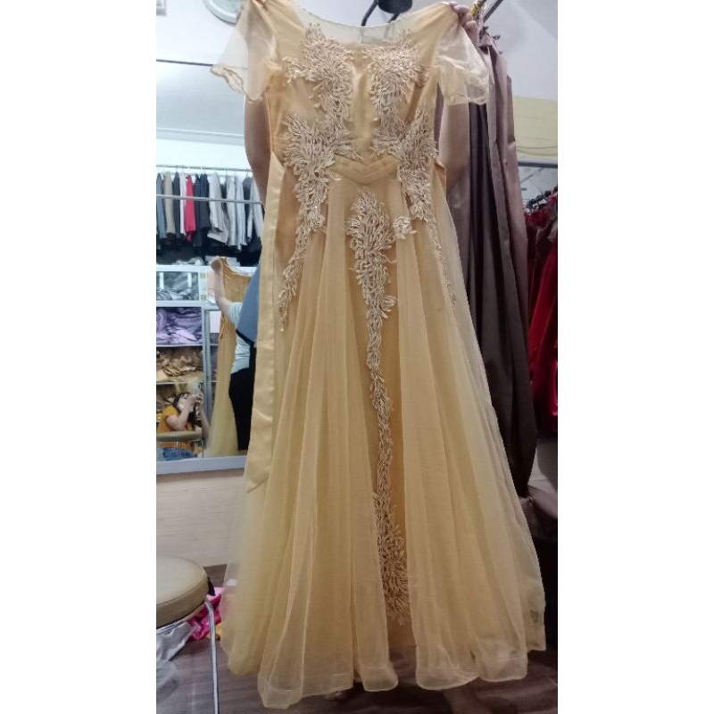 Jual gaun mama/ gaun acara resmi untuk keluarga/ gaun preloved dari ...