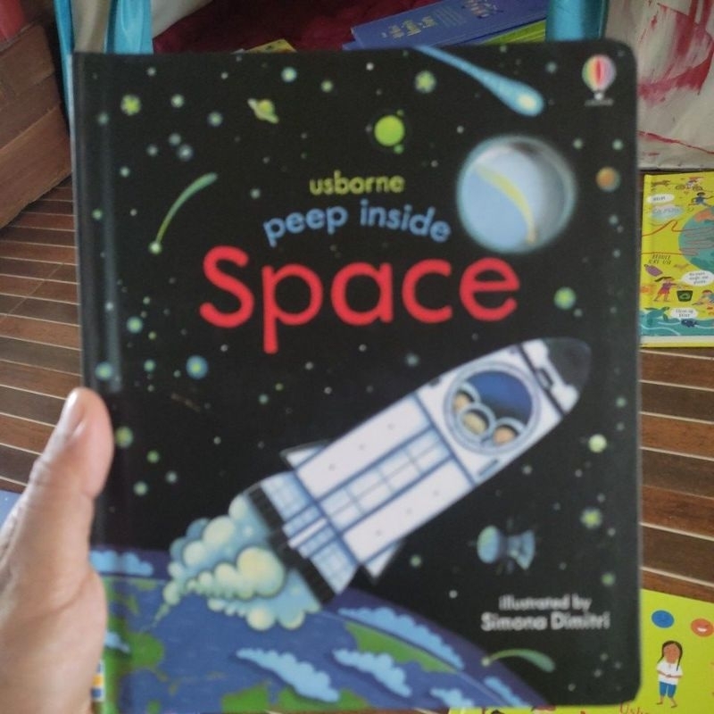 Jual buku usborne lift the flap. look inside usborne. see inside usborne. peep inside | Shopee ...