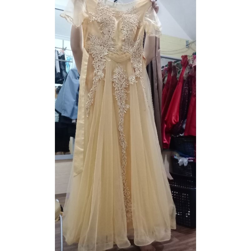 Jual gaun mama/ gaun preloved dr bridal/gaun untuk acara resmi/gaun ...