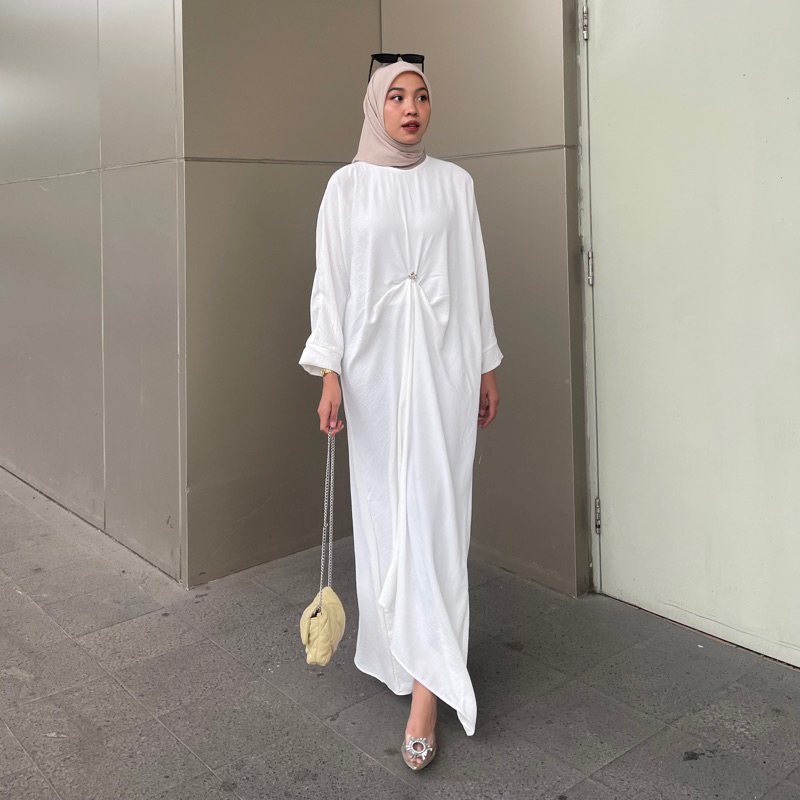 Jual Kafaya Kaftan in White - Marvshe | Shopee Indonesia