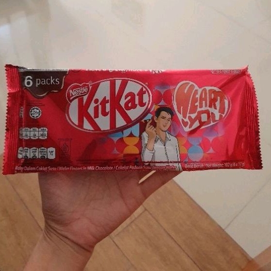 Jual Kitkat nestle coklat biskuit wafer IMPORT 102gr ( 1 pack isi 6 pcs ...