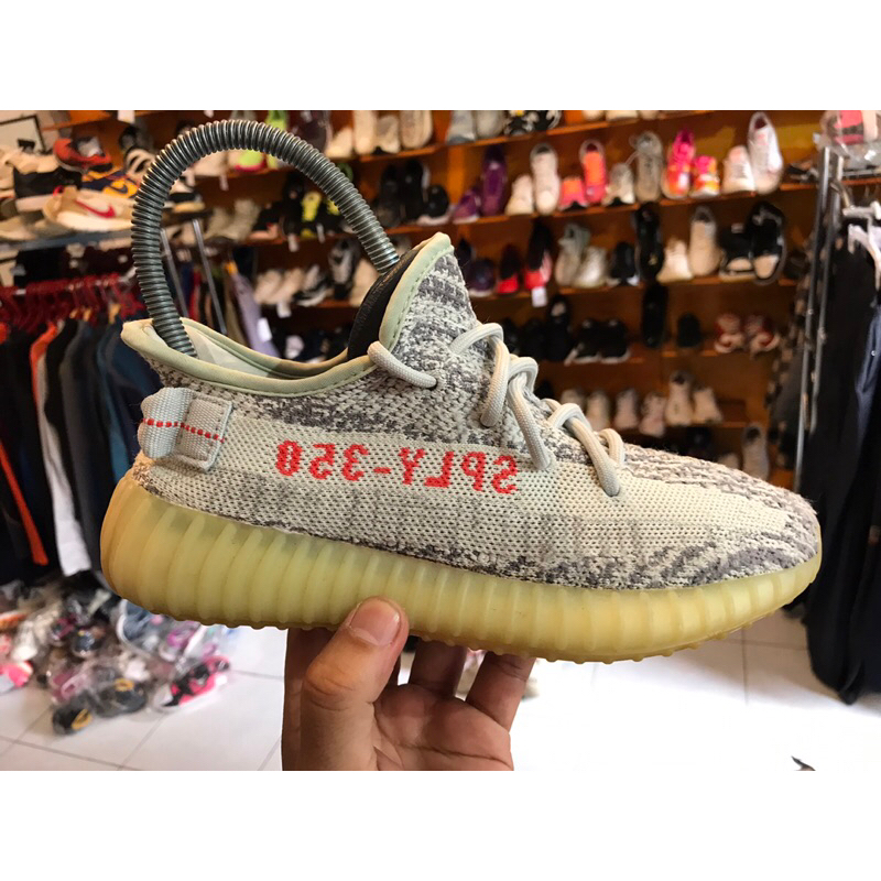 Jual SEPATU YEEZY BOOST SPLY 350 - Ukuran 37,5, BEKAS SECOND BRANDED ...