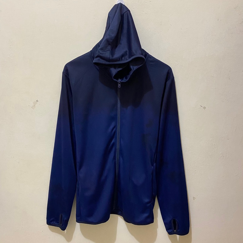Jual Navy Zip Hoodie UNIQLO (gradasi) | Shopee Indonesia