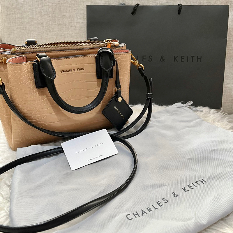 Jual Tas CK Charles & Keith ORIGINAL STORE hand bag croco (PRELOVED ...