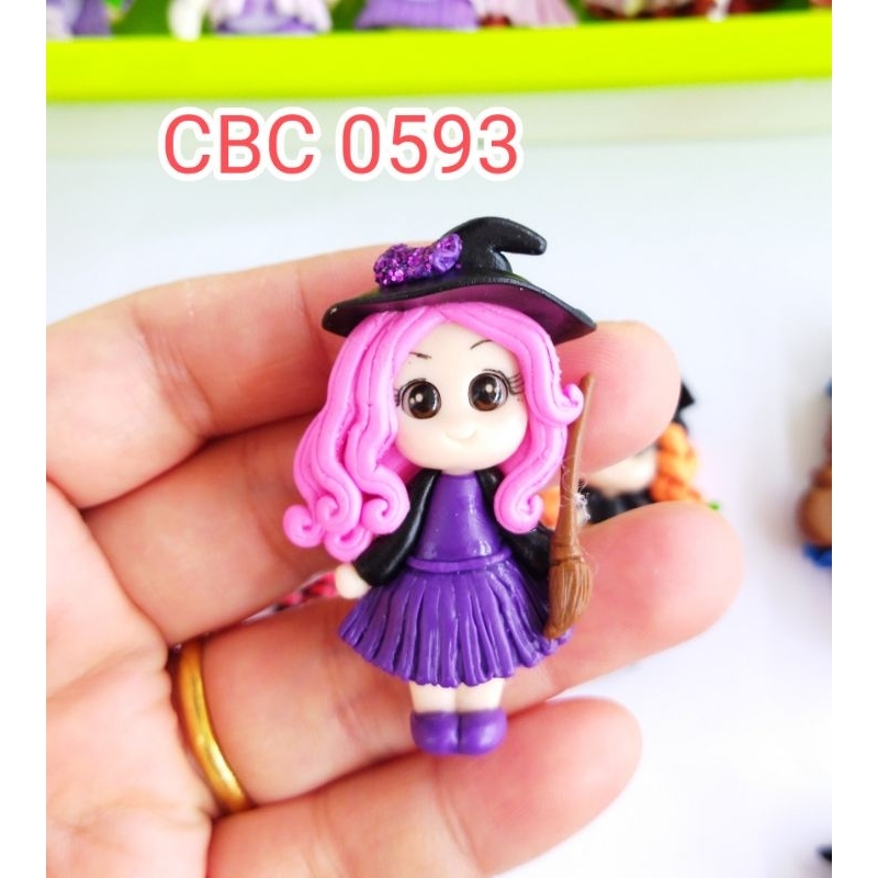 Jual Claydoll handmade/clay/aplikasi clay/bow center/souvenir/boneka ...