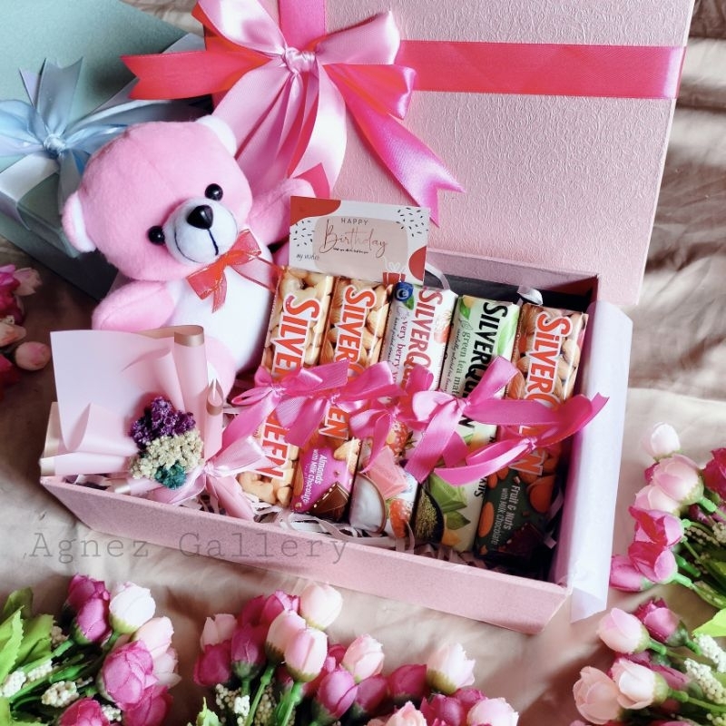 Jual Hampers Coklat / hadiah ulang tahun cewek / Kado Valentine / kado ...
