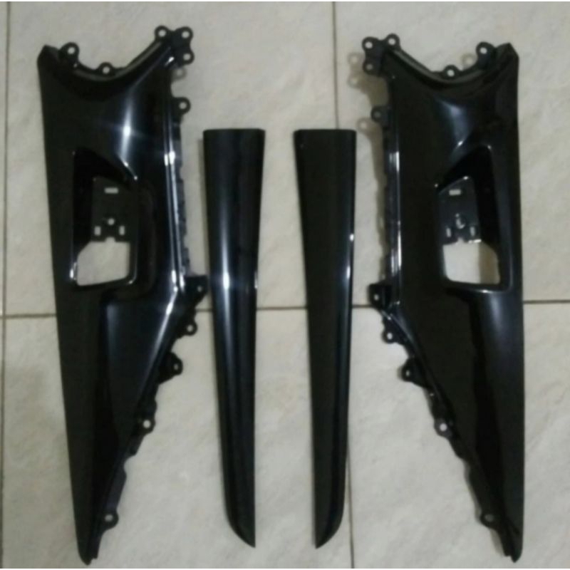 Jual Panel Doortrim Black Piano Toyota Innova Reborn Venturer Original ...