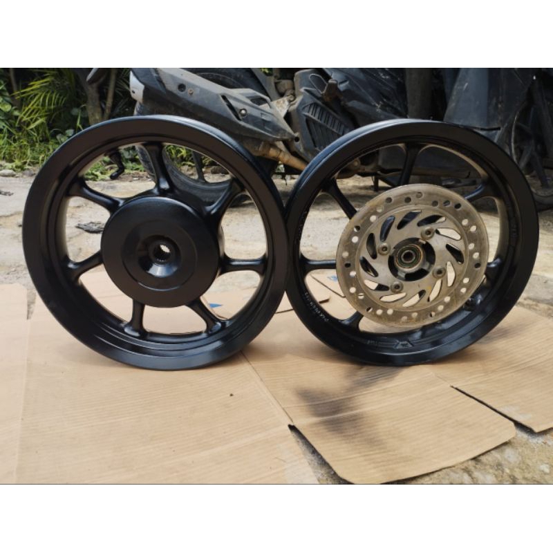 Jual velg R12 scoopy donat old original | Shopee Indonesia