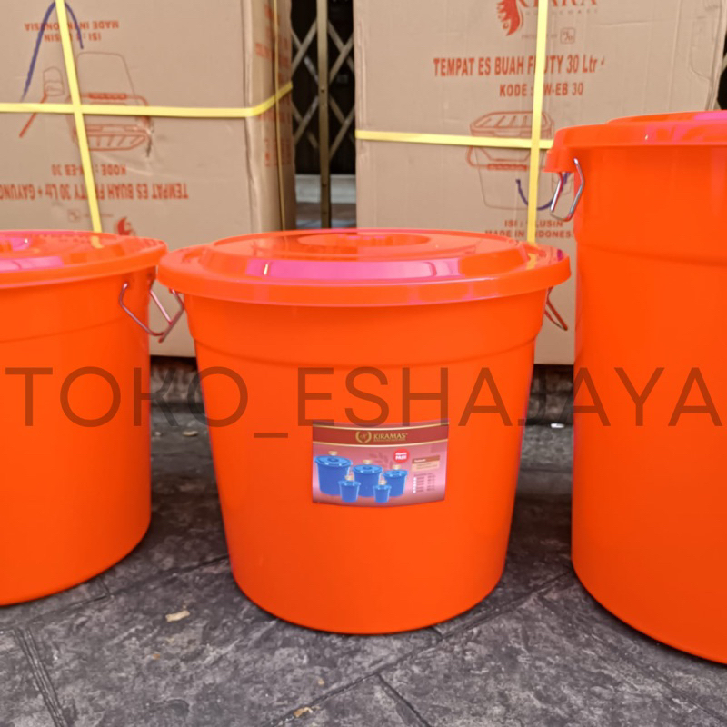 Jual Ember Plastik KIRAMAS Tutup 30 40 50 60 80 Liter / Ember Plastik / Ember Tutup Gagang Nikel ...