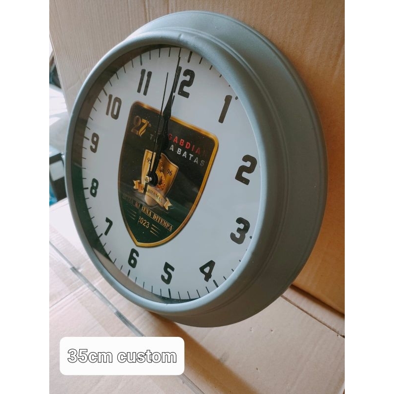 Jual Jam Dinding CUSTOM JUMBO 35.5 CM, desain bebas untuk kantor kampus ...