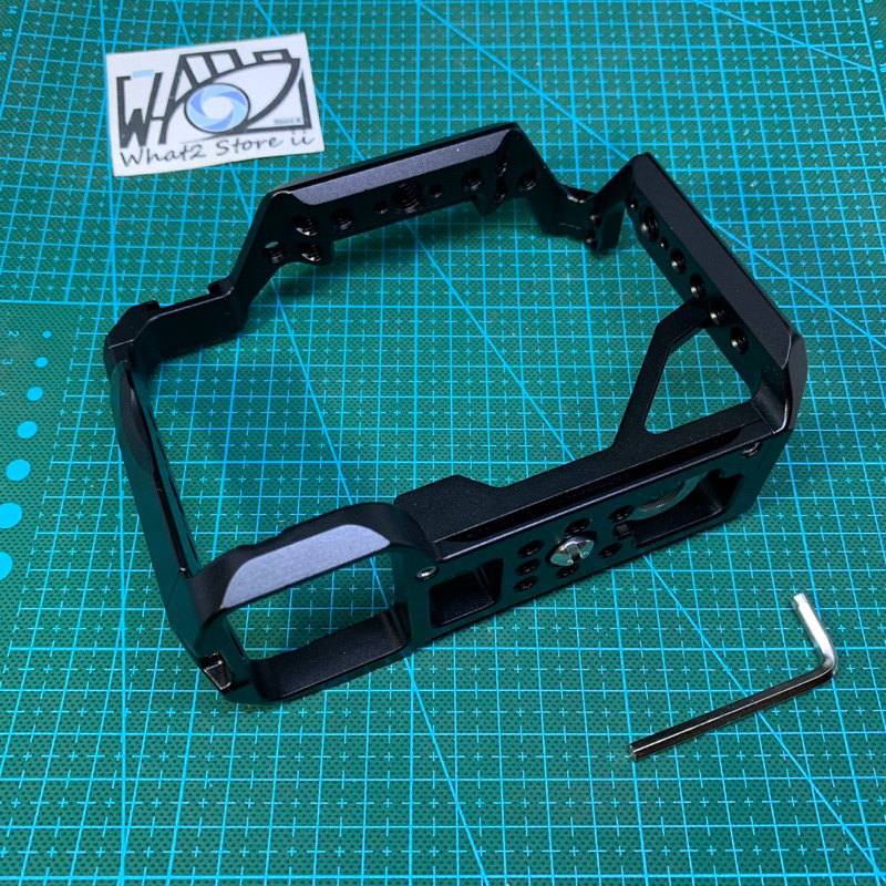 Jual Cage Camera Rig for sony a7iv a74 a7m4 a7 mark iv l plate | Shopee ...