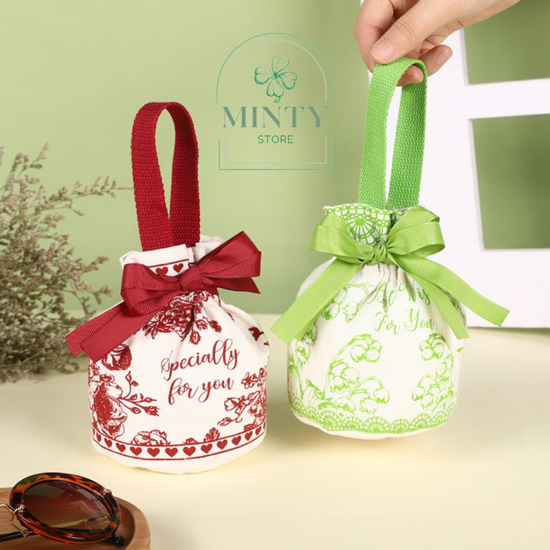 Jual Dumpling Pouch Special edition/Kantong Serut Souvenir/Pouch ...