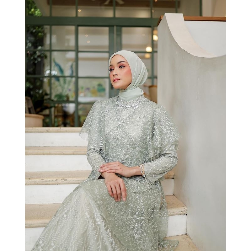 Jual Emira Dress by Almahyra looks | Shopee Indonesia