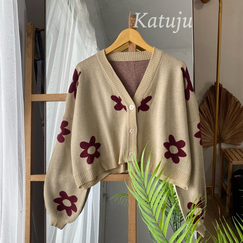 Jual CARDIGAN LAURA RAJUT CROP MOTIF KOTAK BUNGA - CARDIGAN LAURA CROP BUNGA PREMIUM QUALITY ...