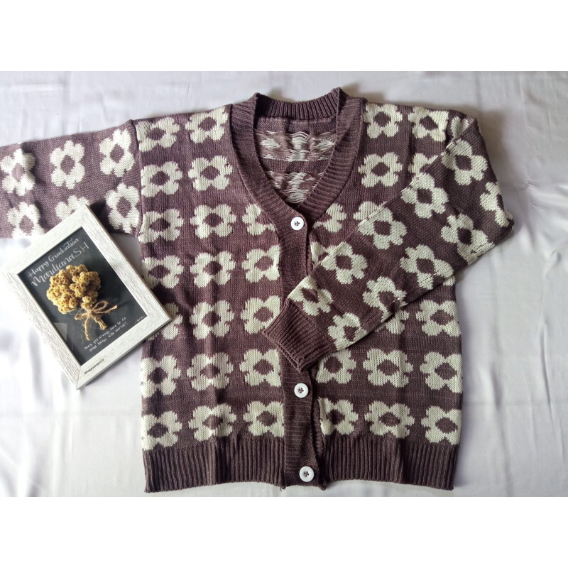 Jual Kardigan Flowers Rajut / Atasan Rajut Wanita / Cardigan Rajut Terbaru / Outwear Korean ...