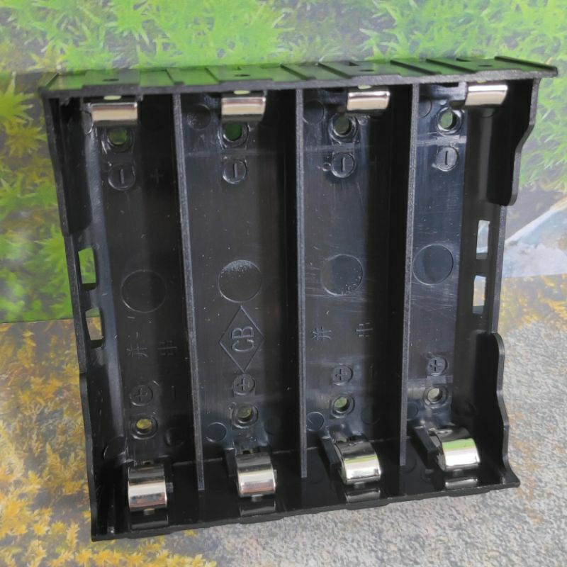 Jual case holder baterai 18650 4 slot Box kotak baterai 18650 pararel ...