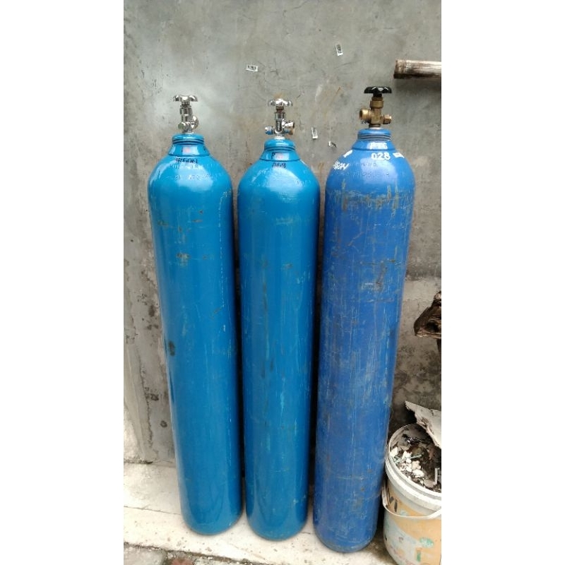 Jual Tabung oksigen ukuran 6m³ bekas berikut isi oksigen untuk medis ... Jual Tabung oksigen ukuran 6m³ bekas berikut isi oksigen untuk medis ...