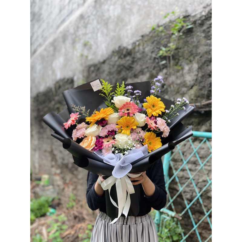 Jual BOUQUET AURORA (MIX FLOWERS) MURAH | Shopee Indonesia