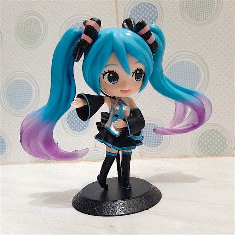Jual Figure Anime Jepang Hatsune Miku topper kue | Shopee Indonesia