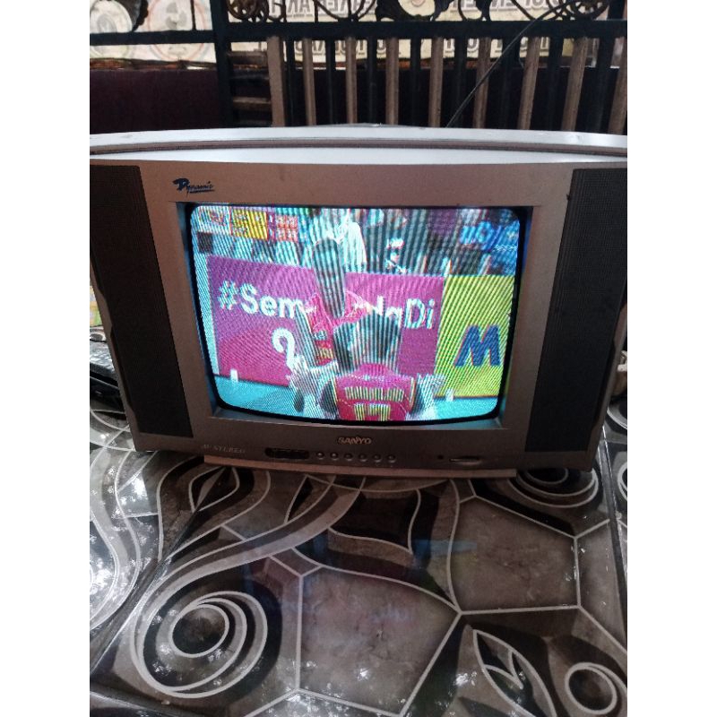 Jual MESIN TV TABUNG SANYO 14 INCHI SIAP Tonton | Shopee Indonesia