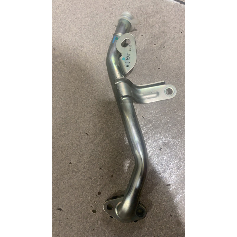 Jual 16268-0E010 pipa water pump by pass innova reborn fortuner vrz ...